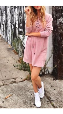 How To Wear Vans | Women's Vans Outfit Ideas & Style Tips