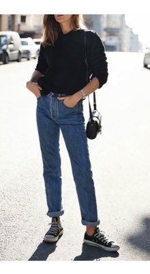 How To Wear Converse - Women's Outfits & Simple Style Tips